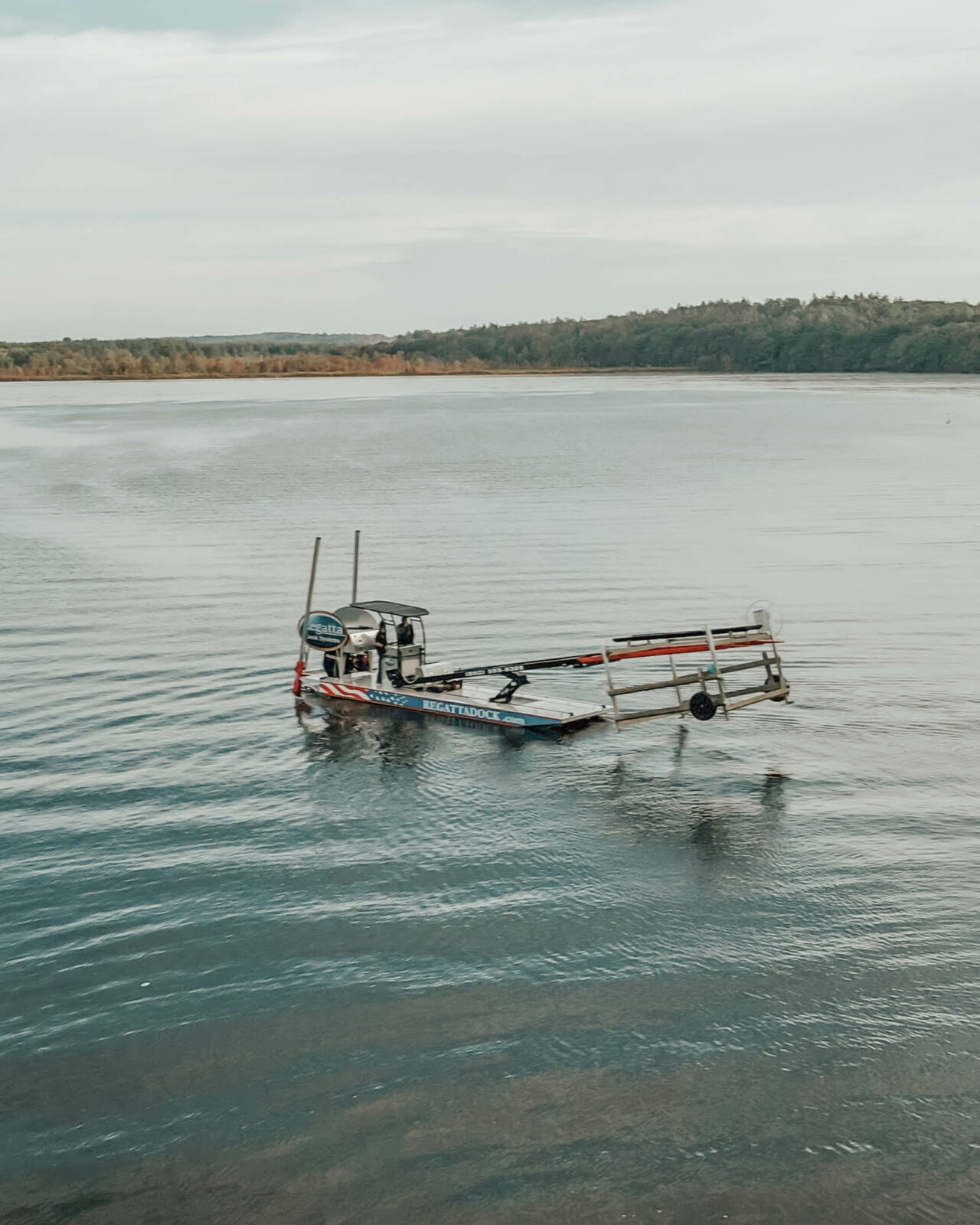 Hydrohoist System Makes Dock Installation Easy